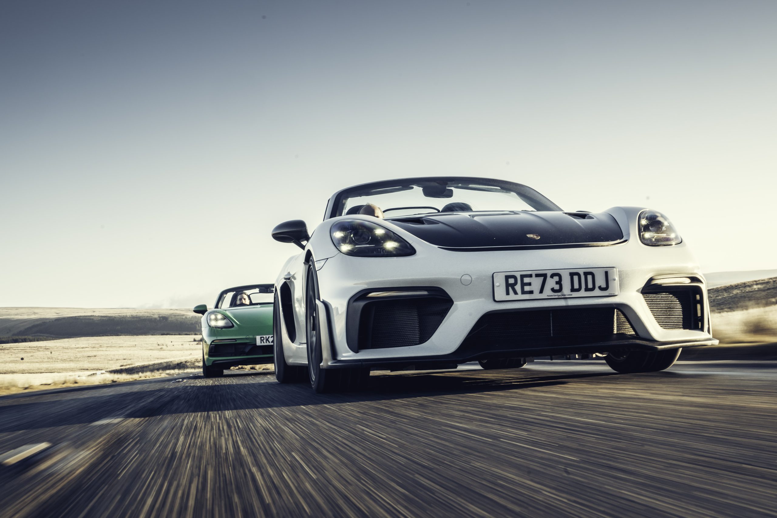 Porsche 718 Spyder RS v Boxster GTS 4.0